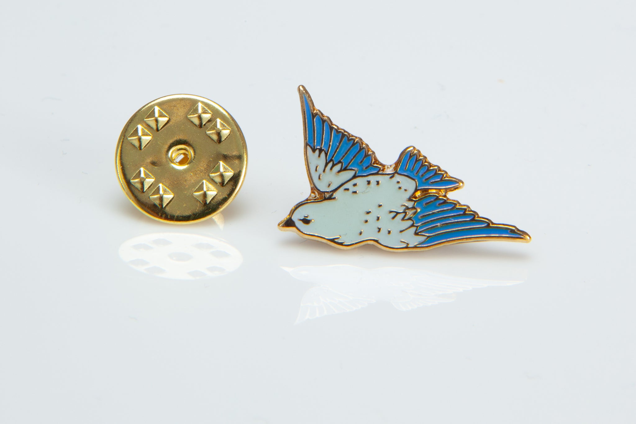 Bluebird Pin Badge – Bluebird Campbell Heritage